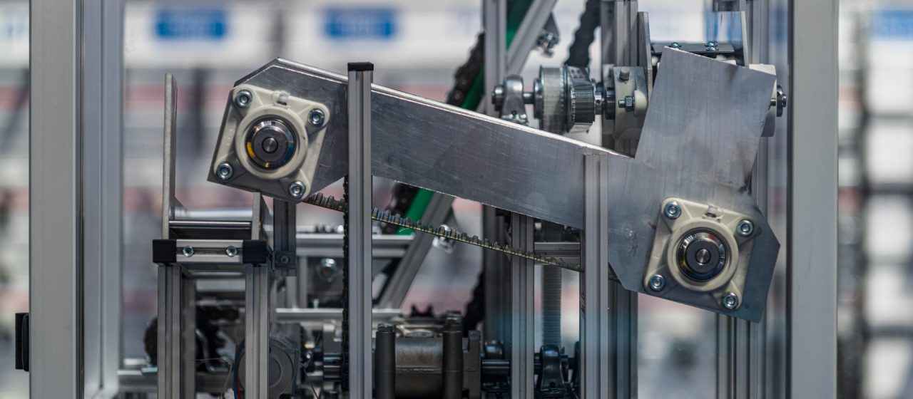 Contact | Onium Machine